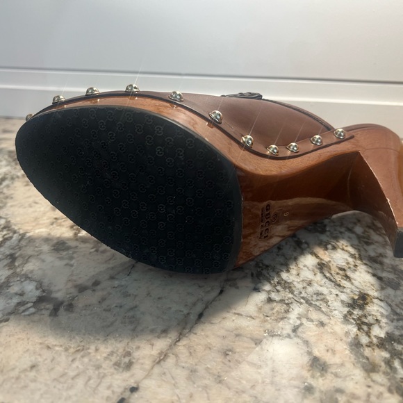 Gucci | Shoes | Gucci Brown Leather Tassel Platform Clog Sandals Size 9 ...